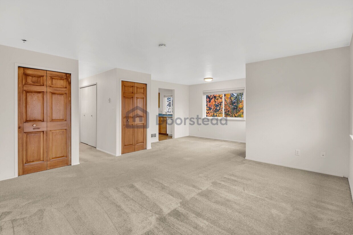735 N 95th St Unit Apt 9, Seattle, WA 98103 - Condo for Rent in Seattle ...