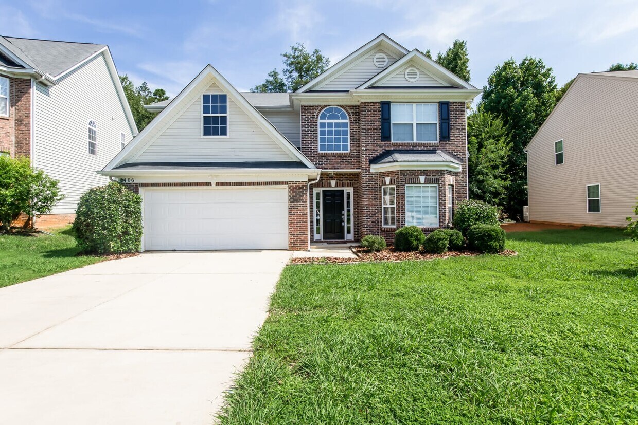 8406 Suttonview Dr, Charlotte, NC 28269 | Apartments.com