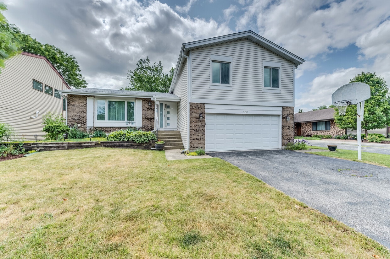 103 Jonquil Ct, Rolling Meadows, IL 60008 - House Rental in Rolling ...