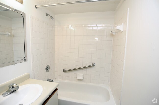 Loper Commons Apartments - Shelbyville, IN | Apartments.com