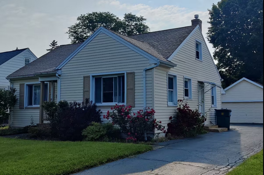 160 Azalea Rd, Rochester, NY 14620 - House Rental in Rochester, NY ...