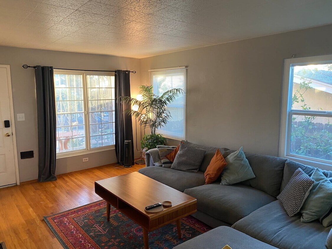 5418 Dwight St, San Diego, CA 92105 - House Rental in San Diego, CA ...