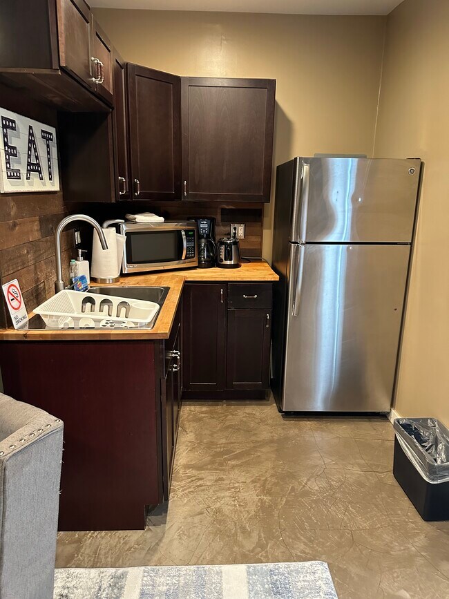 2819 Pacific Ave, Long Beach, CA 90806 - House Rental in Long Beach, CA ...