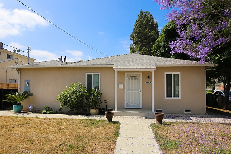 18 Houses for Rent in North Hollywood, CA | WestsideRentals
