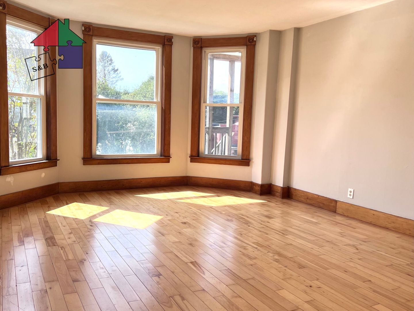 30 Eastern Ave Unit 1, Barre City, VT 05641 - Room for Rent in Barre ...