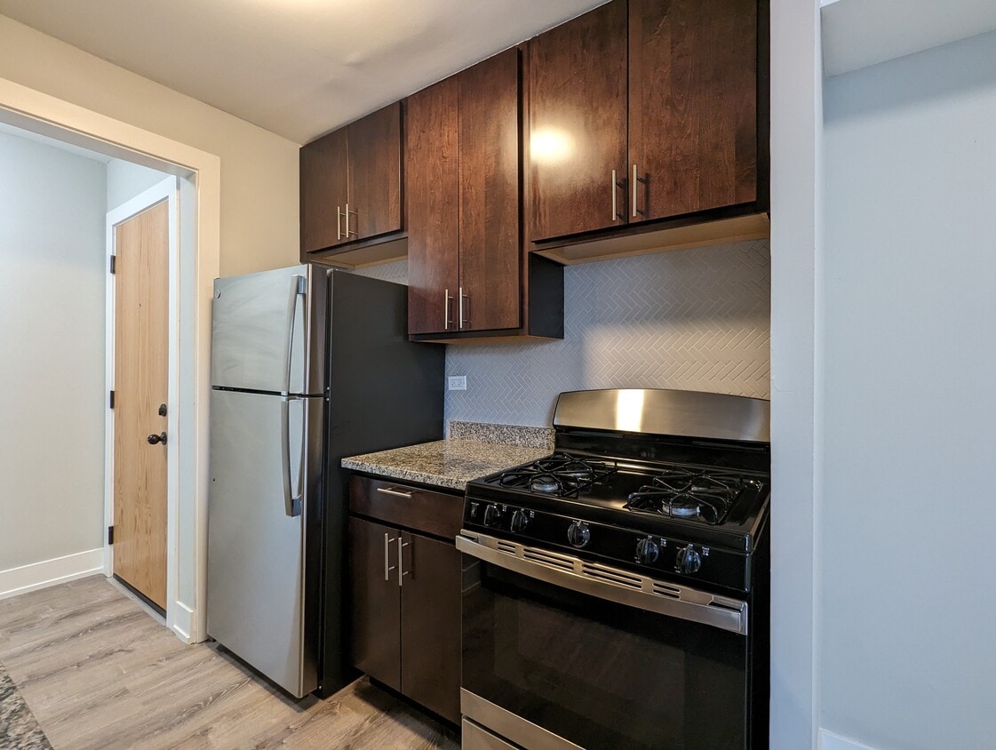 429 W Surf St Unit 505, Chicago, IL 60657 - 429 W Surf St Chicago, IL ...