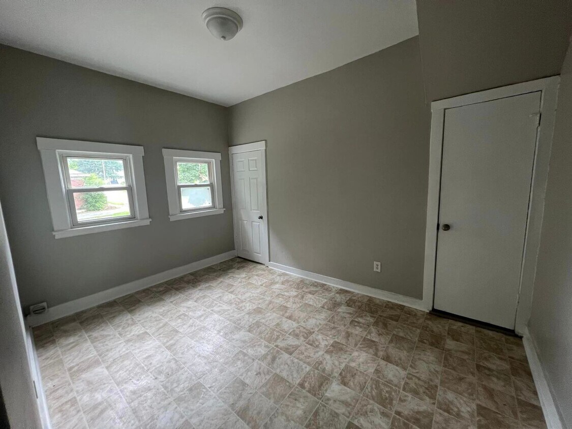 1501 Chapman Ave SW Unit 1501 Chapman Ave #B, Roanoke, VA 24016 - Room ...