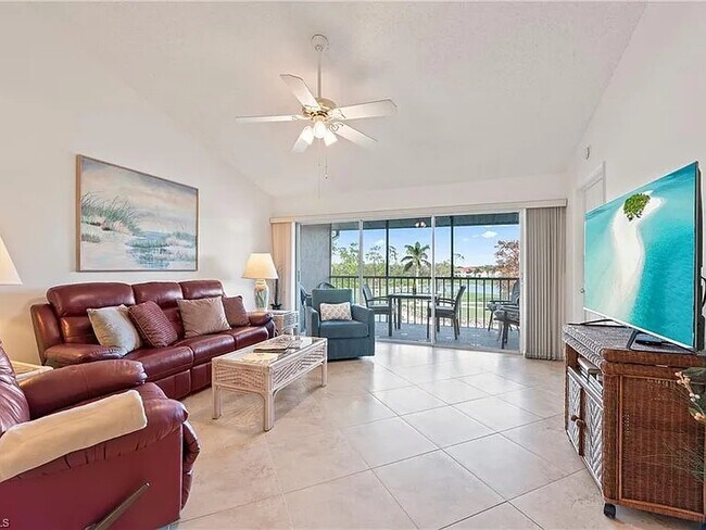 Brittany Place Apartments for Rent with Extra Storage - Naples, FL ...