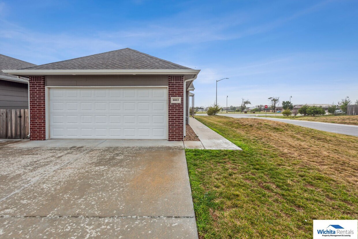 8003 E 34th Ct S, Wichita, KS 67210 - House Rental in Wichita, KS ...