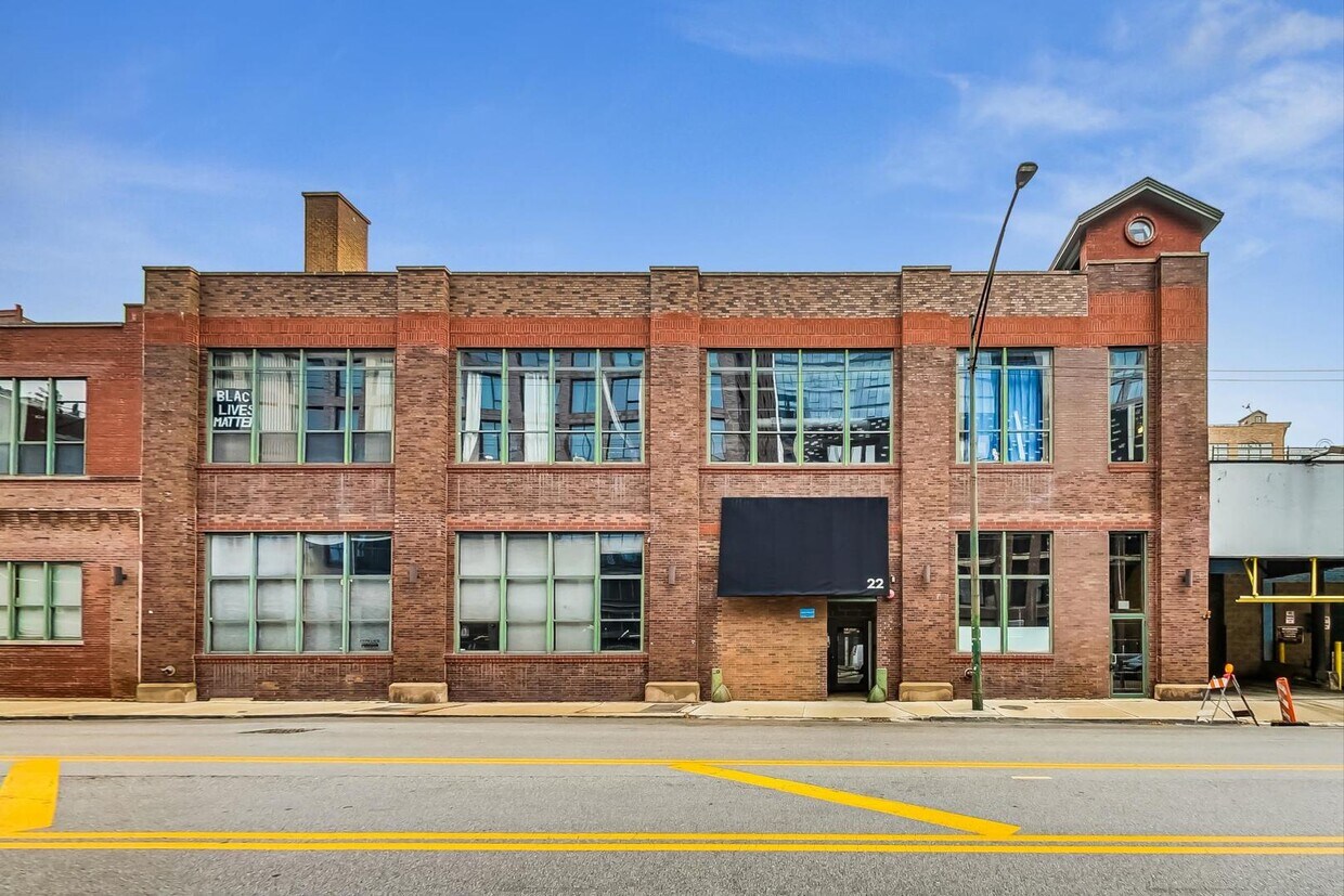 22 N Morgan St Unit 210, Chicago, IL 60607 - Condo for Rent in Chicago ...