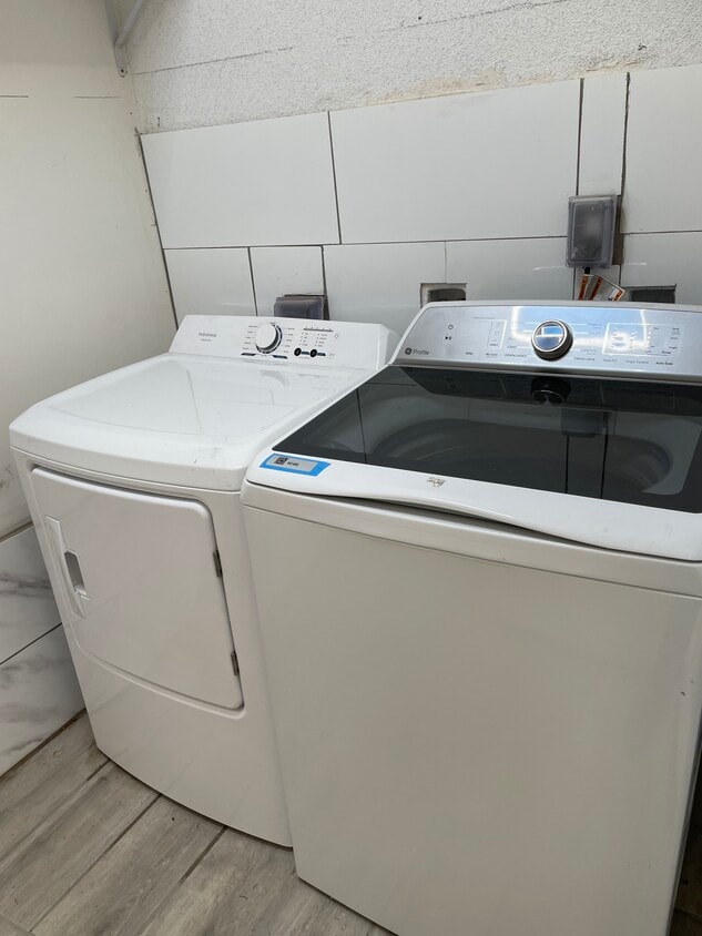 18821 Erwin St Unit 18821 Erwin st Tarzana CA, Los Angeles, CA 91335 ...