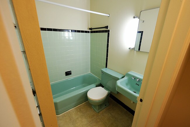 Clintonville Commons Rentals - Columbus, OH | Apartments.com