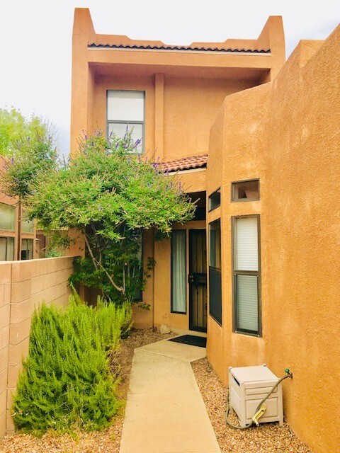 2115 Black Willow Dr NE, Albuquerque, NM 87122 - House Rental in ...