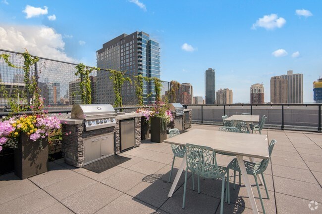 Downtown Chicago Loft Apartments for Rent - Chicago, IL - 819 Rentals ...