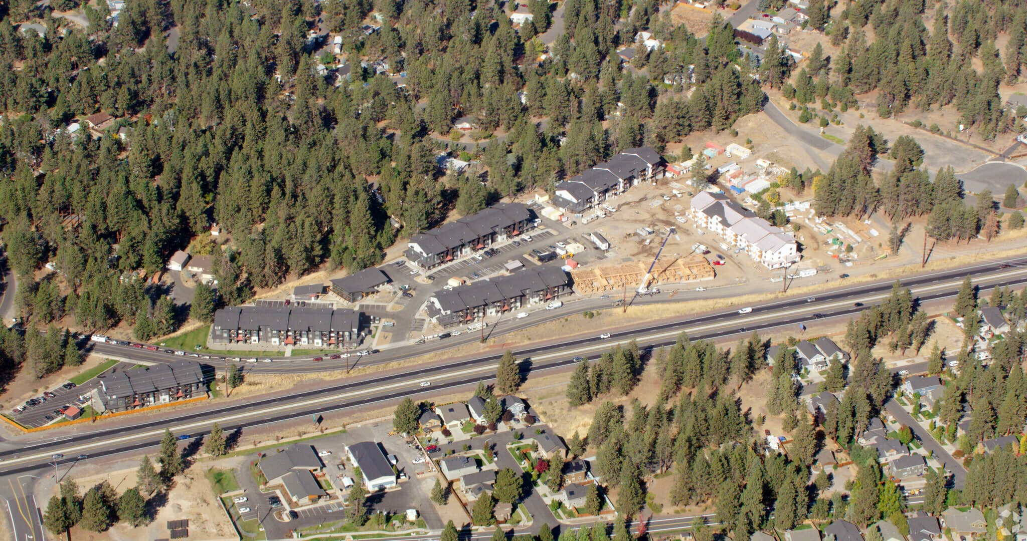 Stillwater Crossing Apartments - 60847 Sw Atwood Dr Bend, OR 97702 ...