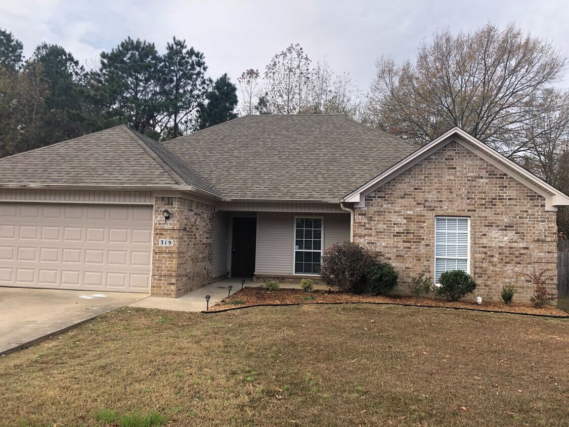 319 Autumn Dr, Benton, AR 72015 - House Rental in Benton, AR ...