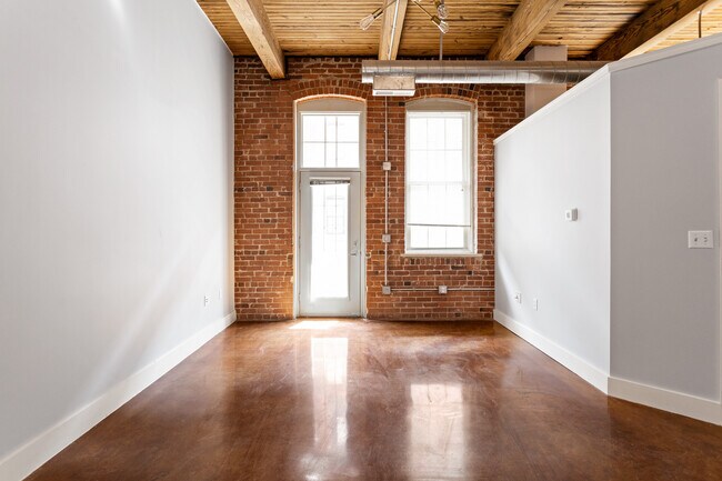 55 S Harding St Unit 210, Indianapolis, IN 46222 - Condo for Rent in ...