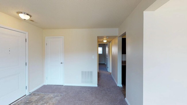 Eagle Lake Landing Apartments - Indianapolis, IN | Apartments.com