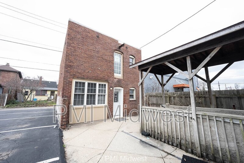 874 Virginia Ave Unit E, Indianapolis, IN 46203 - Condo for Rent in ...