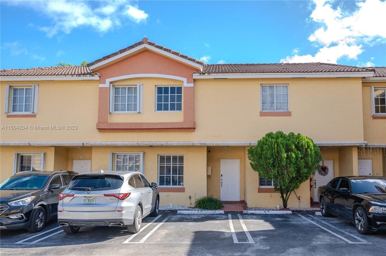 8210 NW 10th St Unit 3, Miami, FL 33126 - Condo for Rent in Miami, FL | Apartments.com