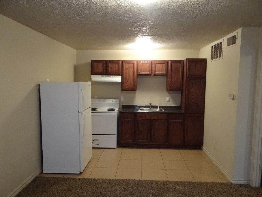 2220 Hazel St, Beaumont, TX 77701 - Room for Rent in Beaumont, TX ...
