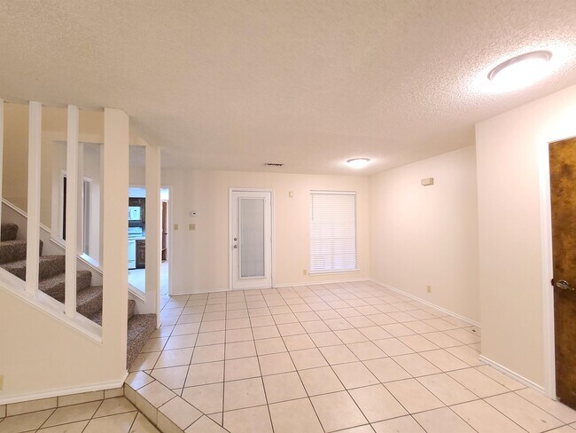 3236 Elma Dr, Midland, TX 79707 - Townhome Rentals in Midland TX ...