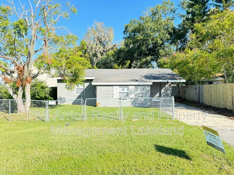 2240 Jungle St, Lakeland, FL 33801 - House Rental in Lakeland, FL ...
