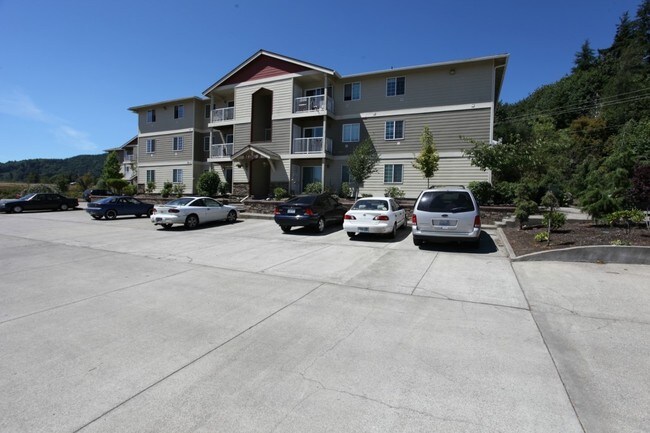 10 Monohon Landing Rd Raymond, WA 98577 Rentals - Raymond, WA ...