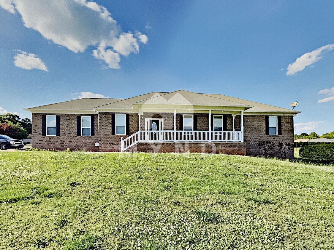 4134 Fieldway Rd, Rex, GA 30273 | Apartments.com