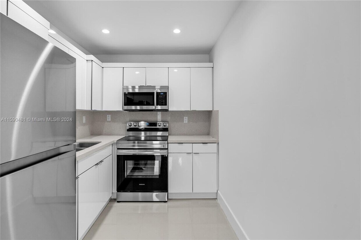 21845 Goulds Ave Unit 101, Miami, FL 33170 - Room for Rent in Miami, FL ...