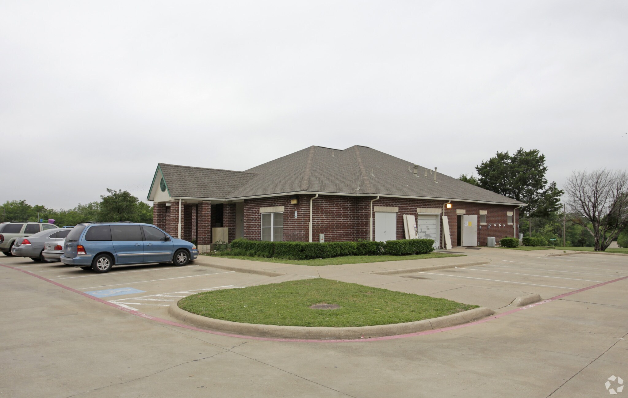 Barbara Jordan Square - 4700 Country Creek Dr Dallas, TX 75236 ...