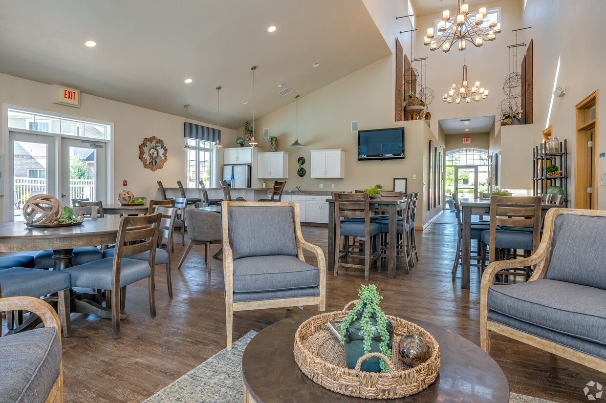 Scheuring Heights Apartments - 1951 Scheuring Rd De Pere, WI 54115 ...