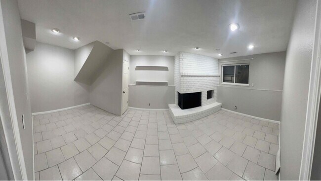 Jordan Meadows Houses under $2,500 - Salt Lake City, UT