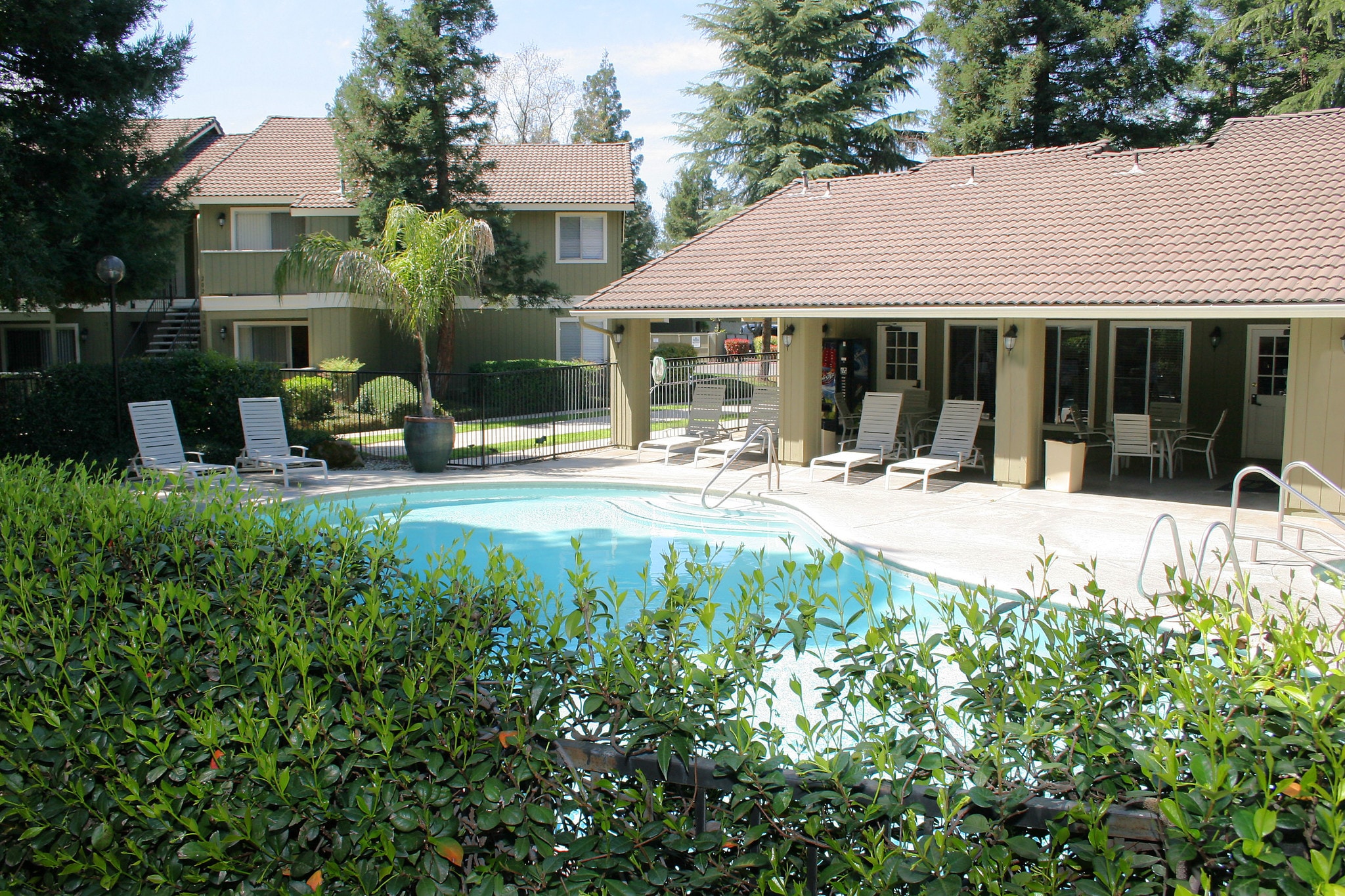 Sierra Meadows Apartments Fresno