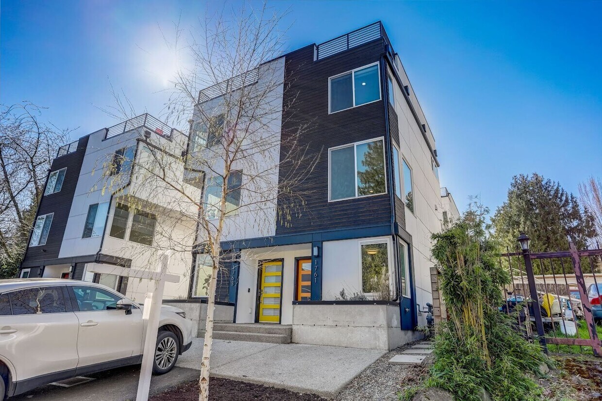 1761 16th Ave S, Seattle, WA 98144 - House Rental in Seattle, WA ...