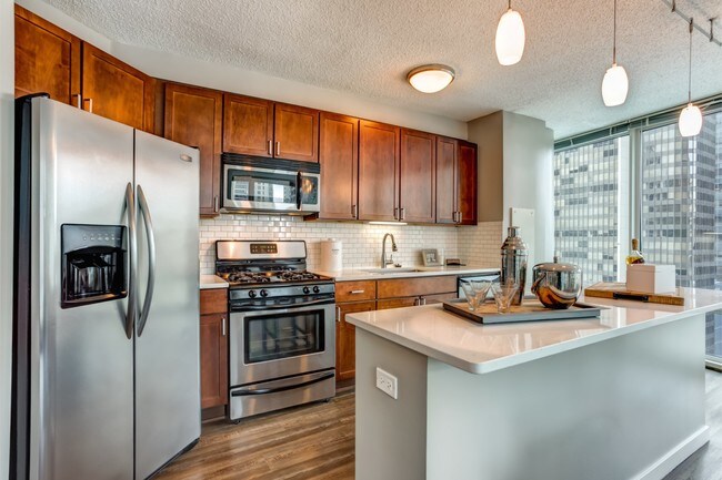 Atwater Apartments Rentals - Chicago, IL | Apartments.com