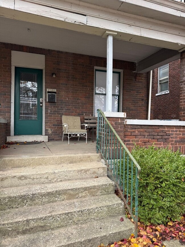 1766-1768-1768 Oak St Unit 1768 Oak Street, Columbus, OH 43205 - Room ...
