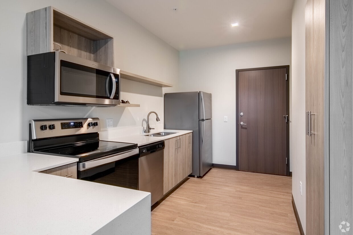 Watertown - 9150 W Watertown Plank Rd Wauwatosa, WI 53226 | Apartments.com