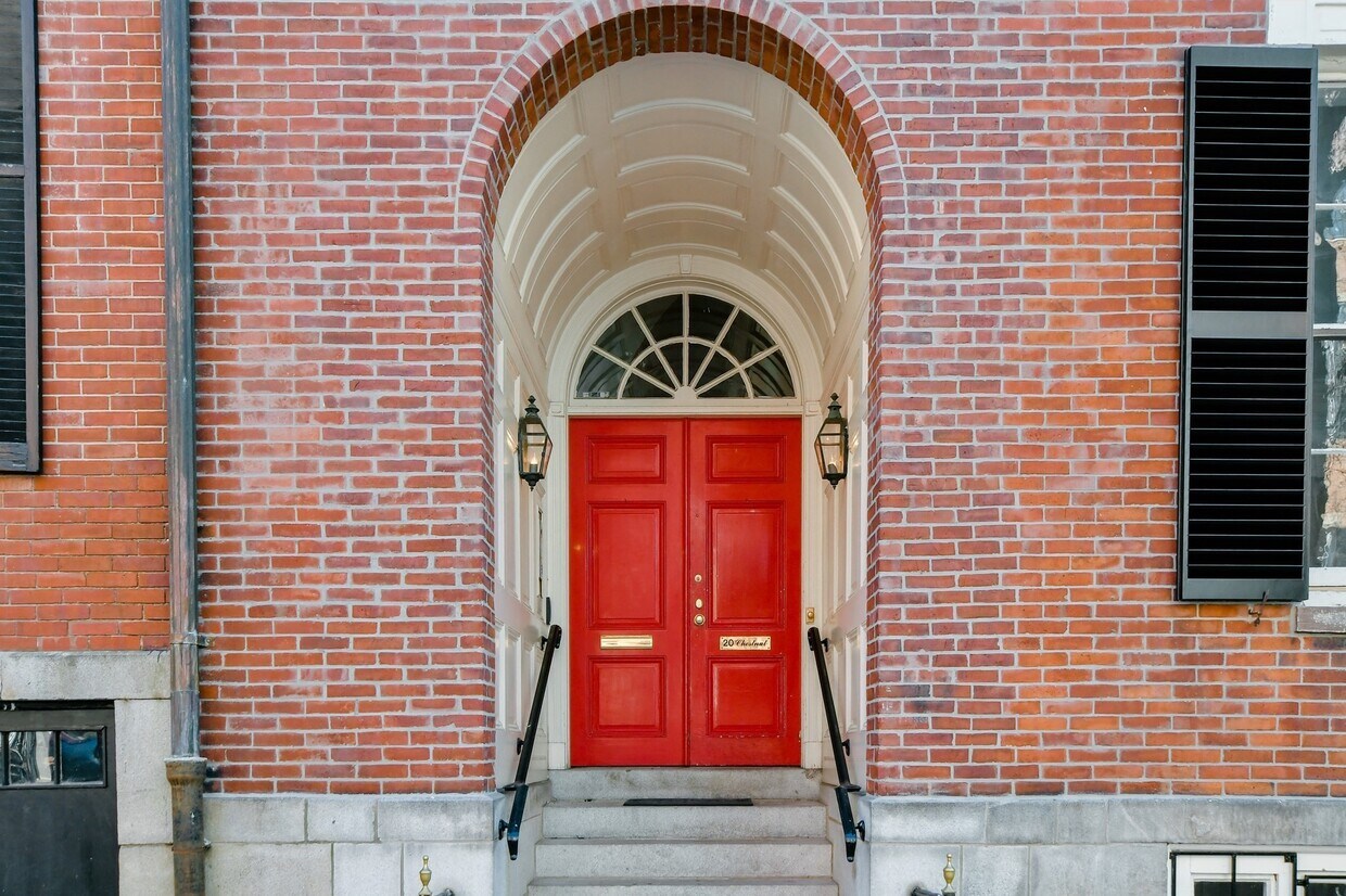 20 Chestnut St Unit 1, Boston, MA 02108 - 20 Chestnut St Boston, MA ...