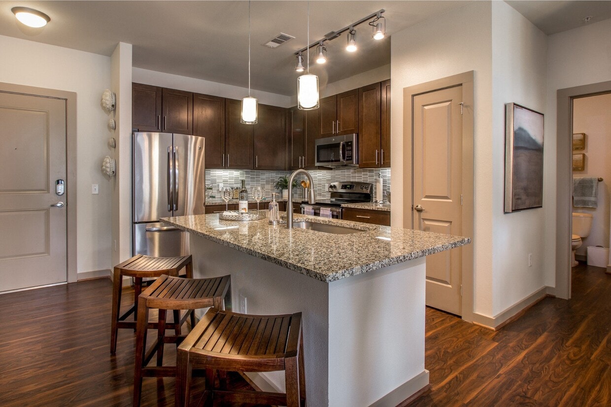 35 Folly Apartments - 35 Folly Rd Blvd Charleston, SC 29407 ...