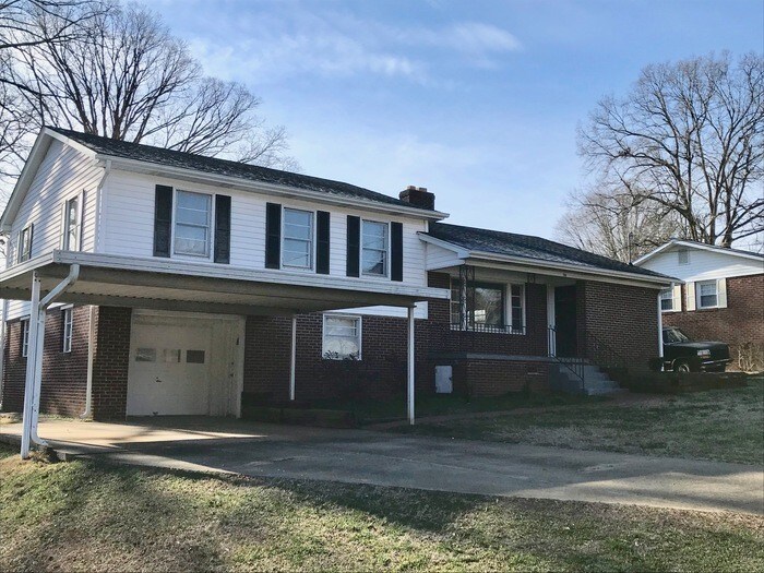 34 Templewood Dr, Greenville, SC 29611 - House Rental in Greenville, SC ...