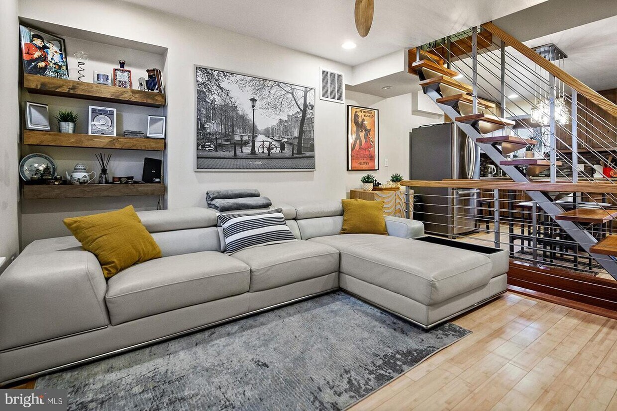 2535 E Gordon St, Philadelphia, PA 19125 - Townhome Rentals in ...