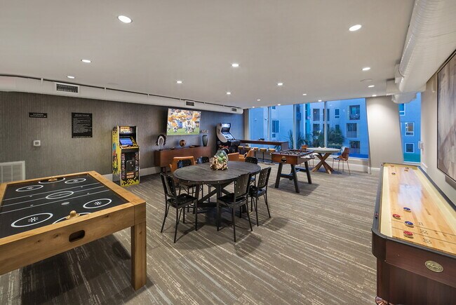 Vela on Ox - 21221 Oxnard St Woodland Hills, CA - Apartments for Rent ...