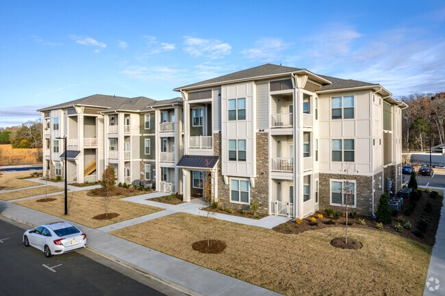 Pringle Square - Apartments in Charlotte, NC | Apartments.com