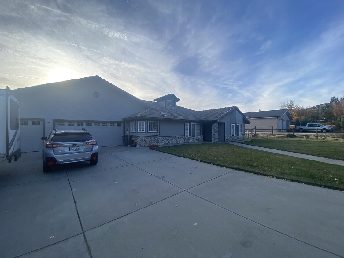 23981 San Juan Dr, Tehachapi, CA 93561 - House Rental in Tehachapi, CA ...