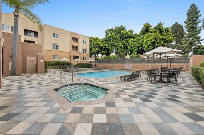 8889 Caminito Plaza Centro Unit 7443, San Diego, CA 92122 - Condo for ...