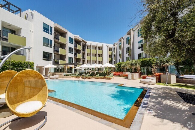 Griffith Apartments with EV Charging | Apartments.com