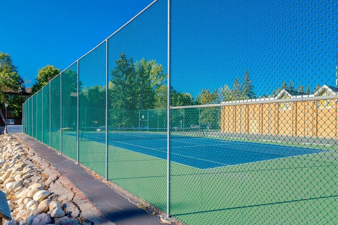 Hays Farm Apartments - 8948 Elbow Dr Calgary, AB | Apartments.com