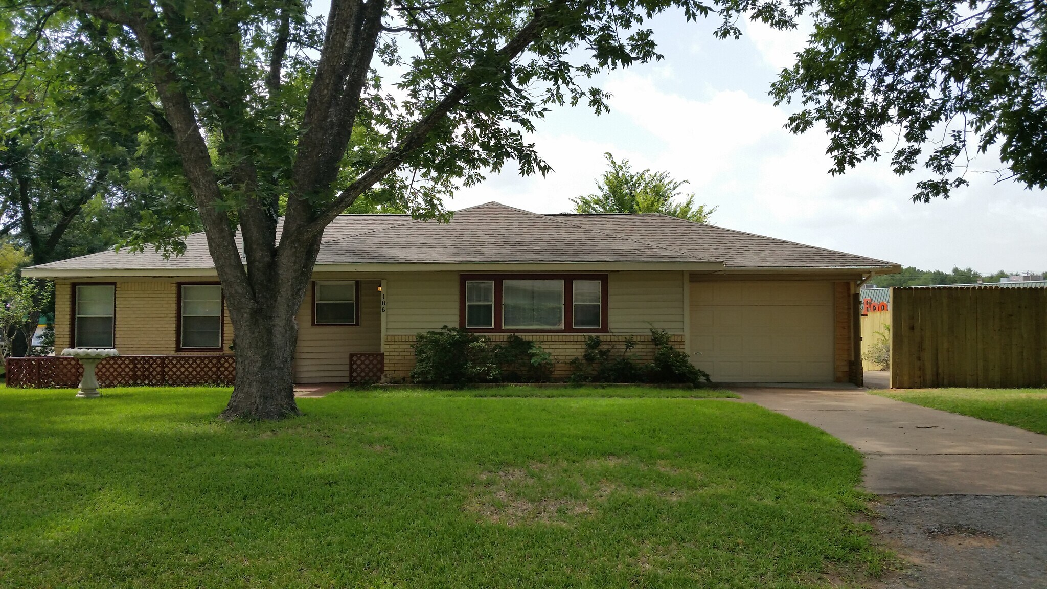 106 Bellview Dr, Palestine, TX 75803 - House Rental in Palestine, TX ...