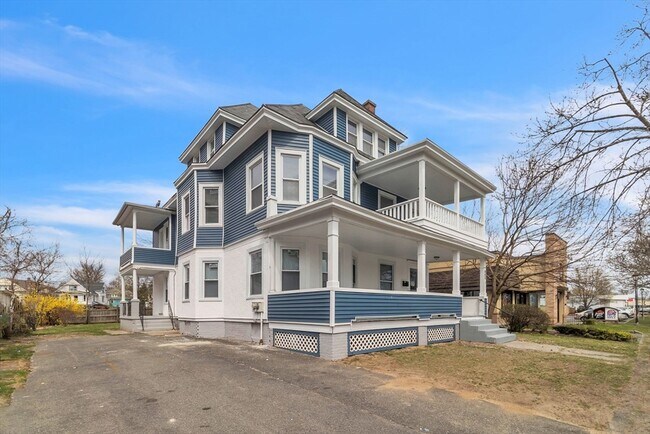 440 Sumner Ave Unit 1, Springfield, MA 01108 - Room for Rent in ...